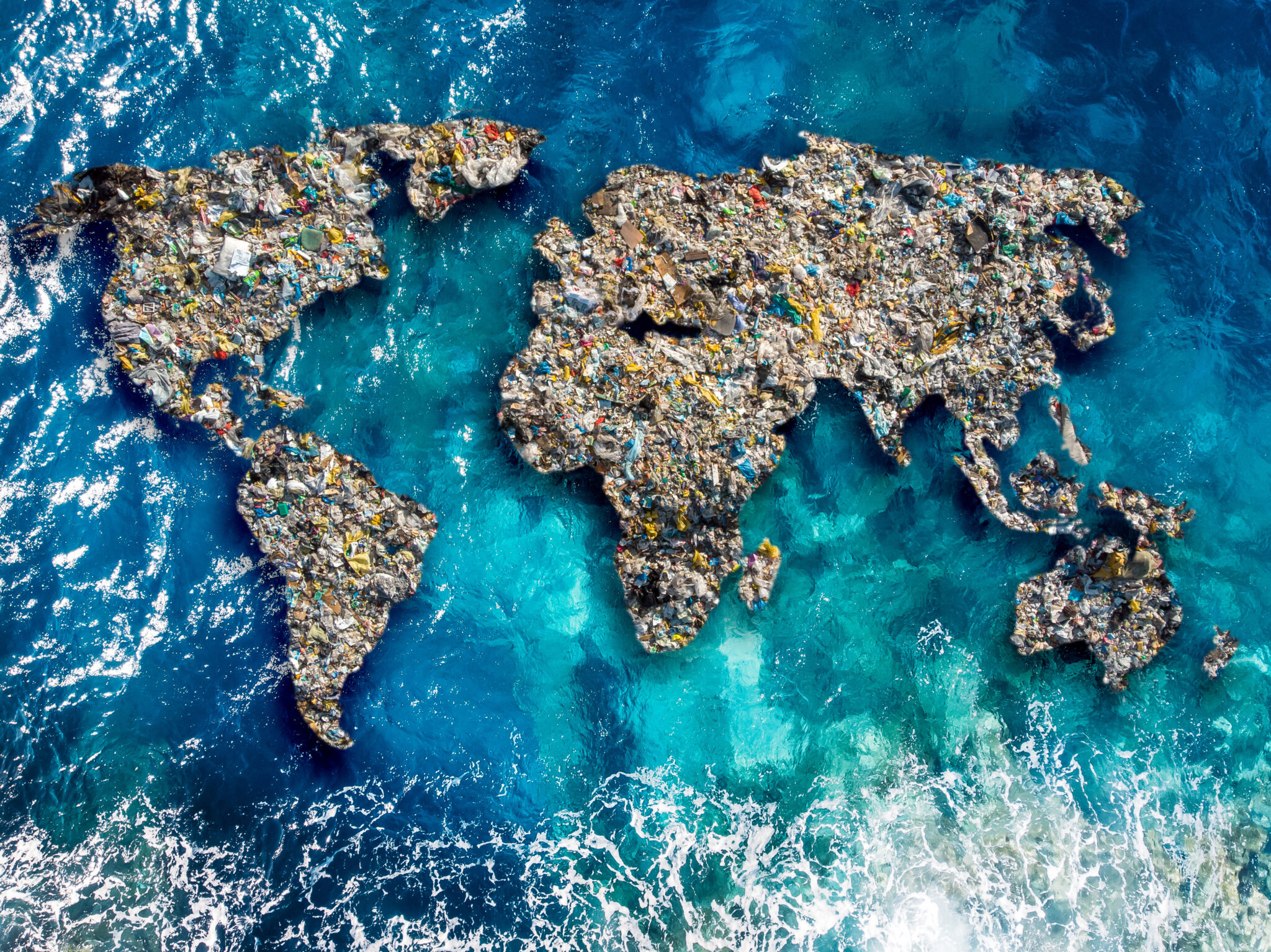 Microplastics pollution in oceans - Sea Green Engineering